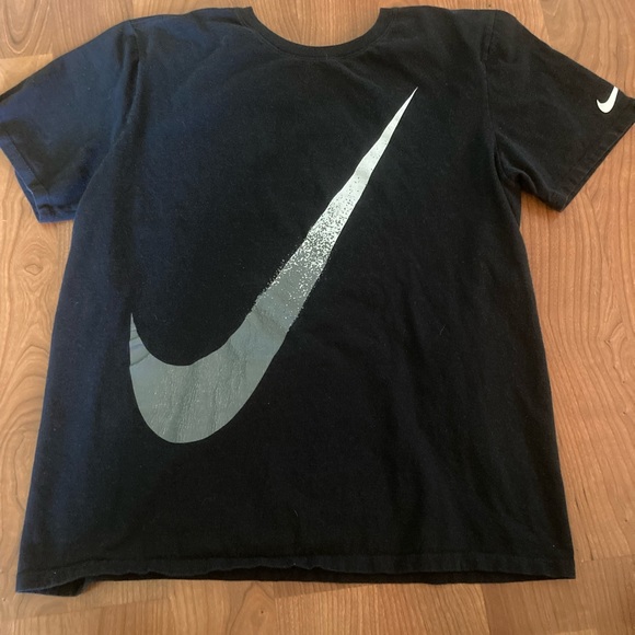 Nike | Shirts | Nike Tee Black Shirt Short Sleeve The Nike Tee Logo ...